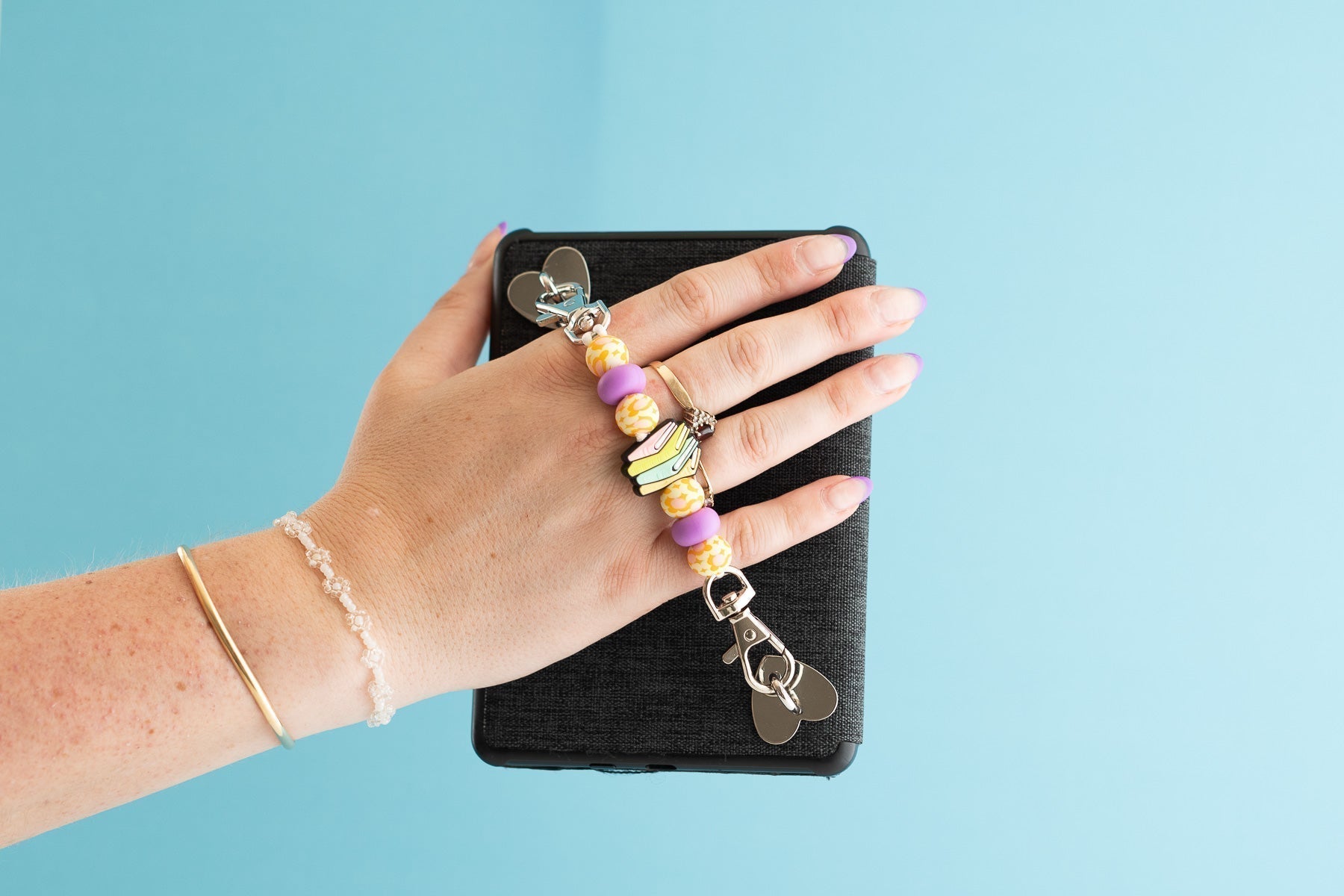 Kindle Strap – Cara & Co.